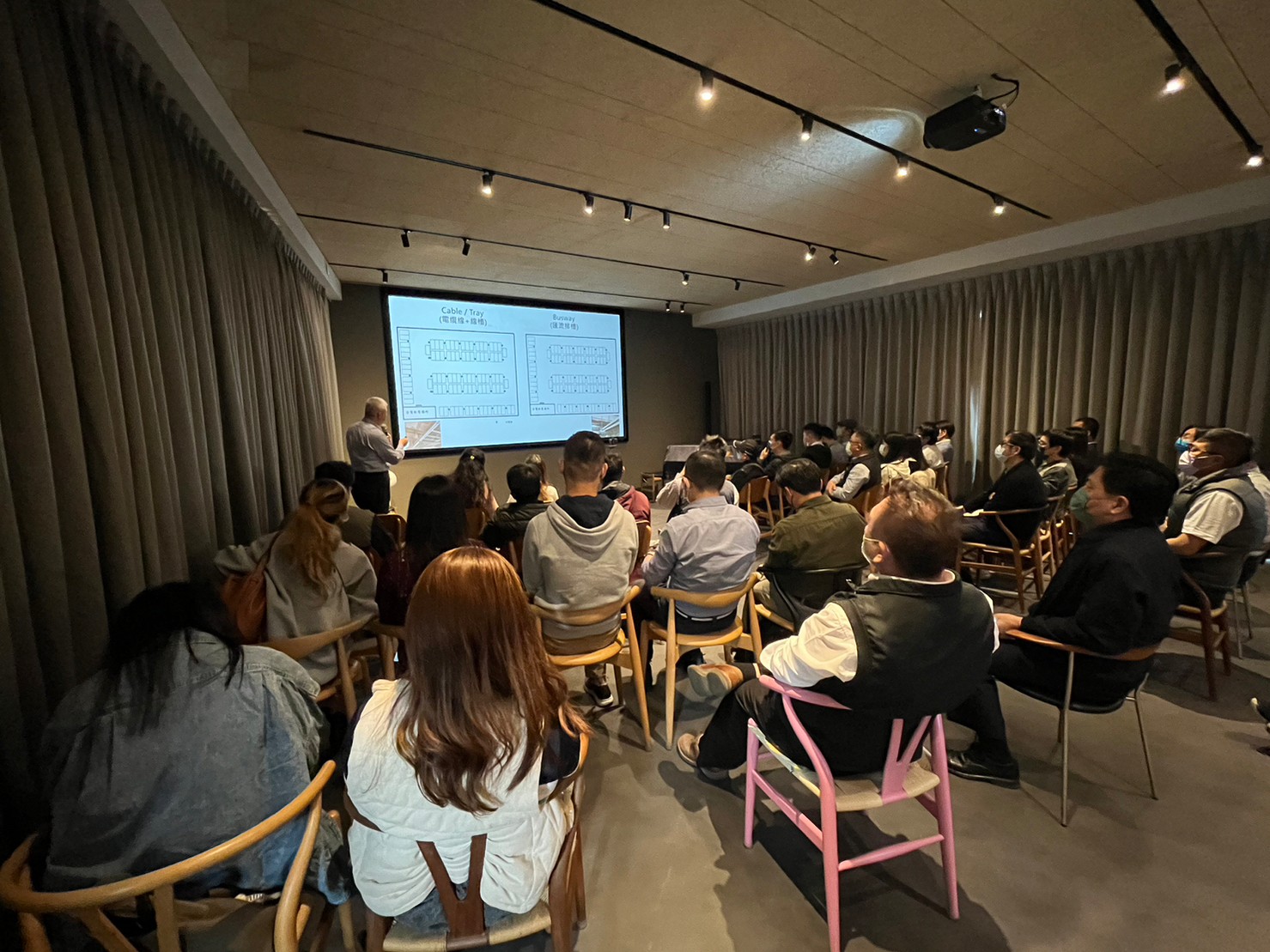 匯明受邀台中市建築品管協會分享充電解決方案 - 匯明有限公司 Hueming